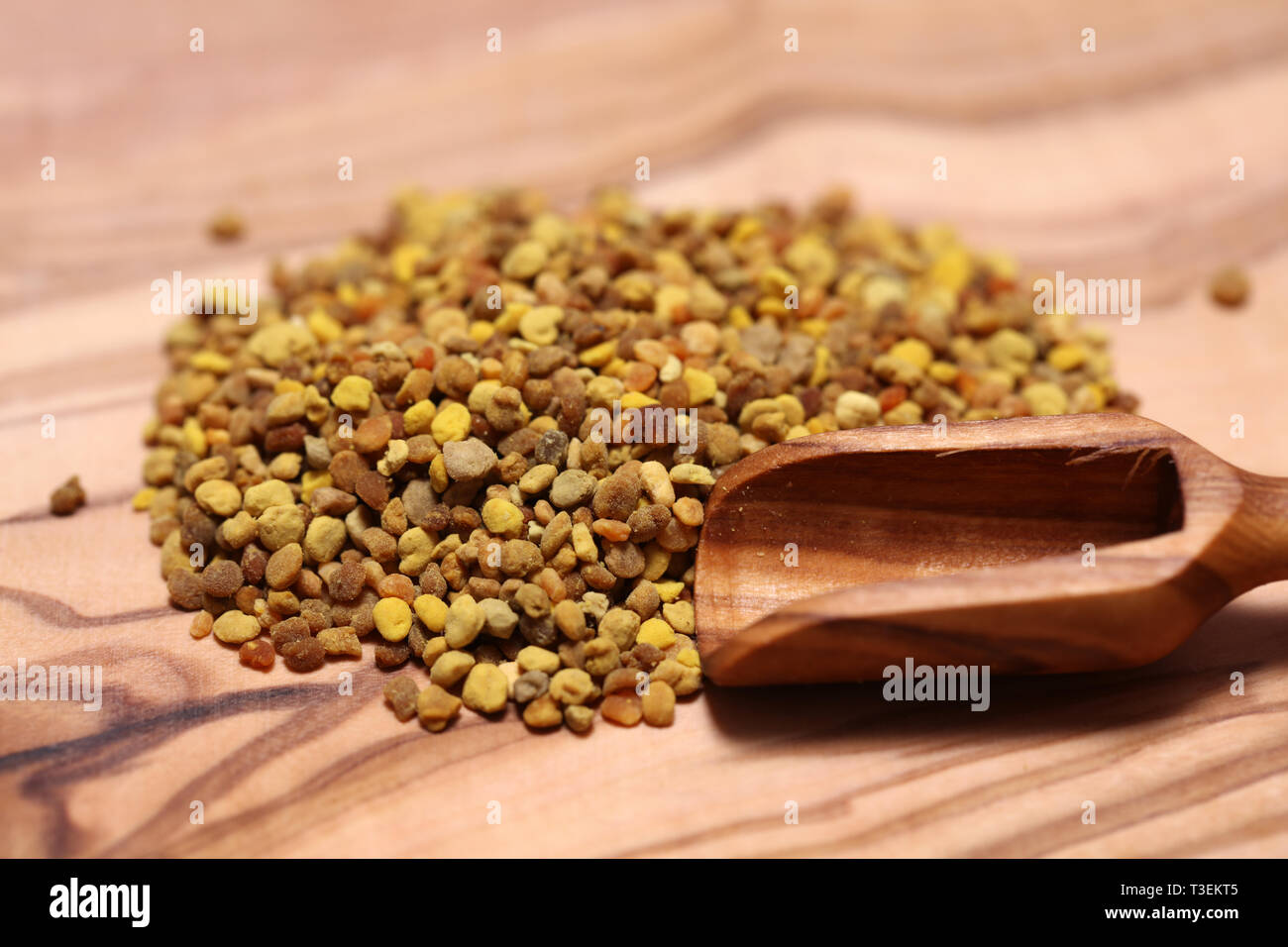 Propolis bee pollen flower pollen on a spice shovel Stock Photo - Alamy