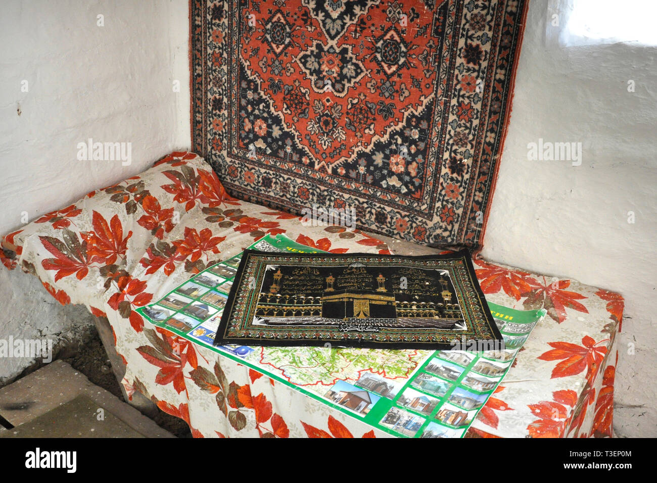 Chechnya house hi-res stock photography and images - Alamy