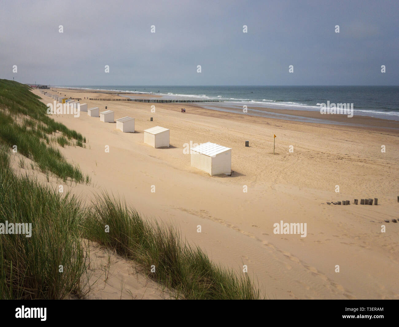 Zeeland beach houses hi-res stock photography and images - Alamy