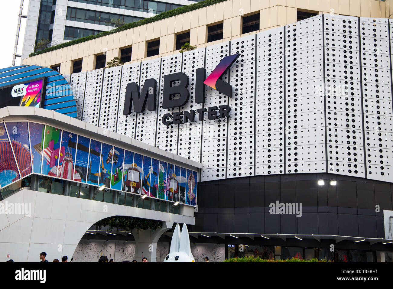 BANGKOK, THAILAND, JANUARY 11, 2019 - New MBK Shopping Center after ...