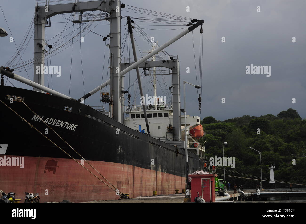 A harbor ship Stock Photo - Alamy