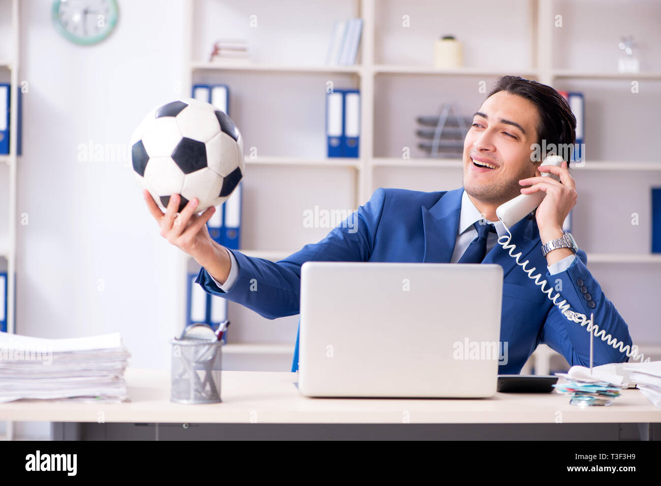 Soccer sport male speaking hi-res stock photography and images - Alamy