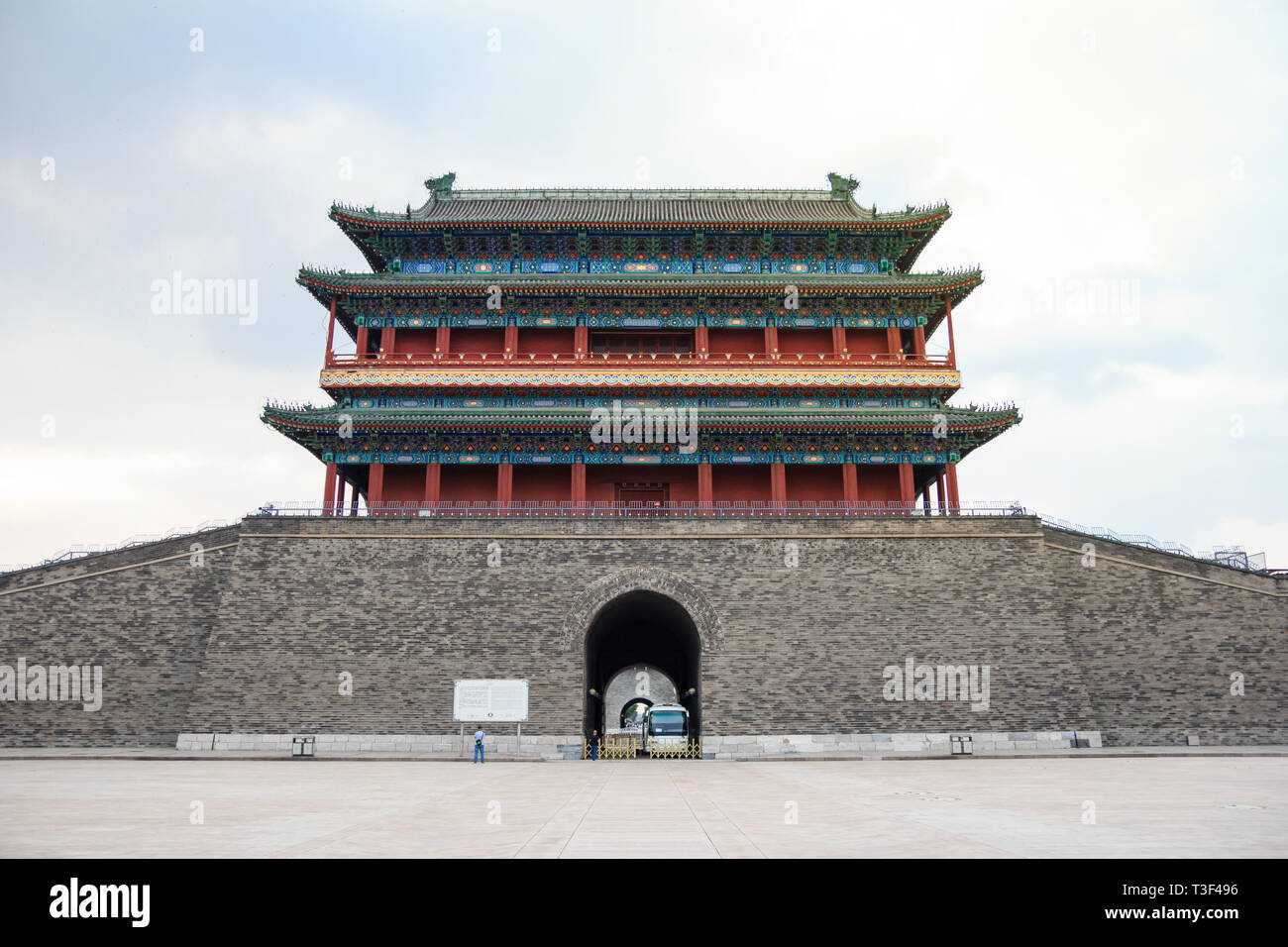 Tian'an men gate on the famous square in Beijing Stock Photo - Alamy