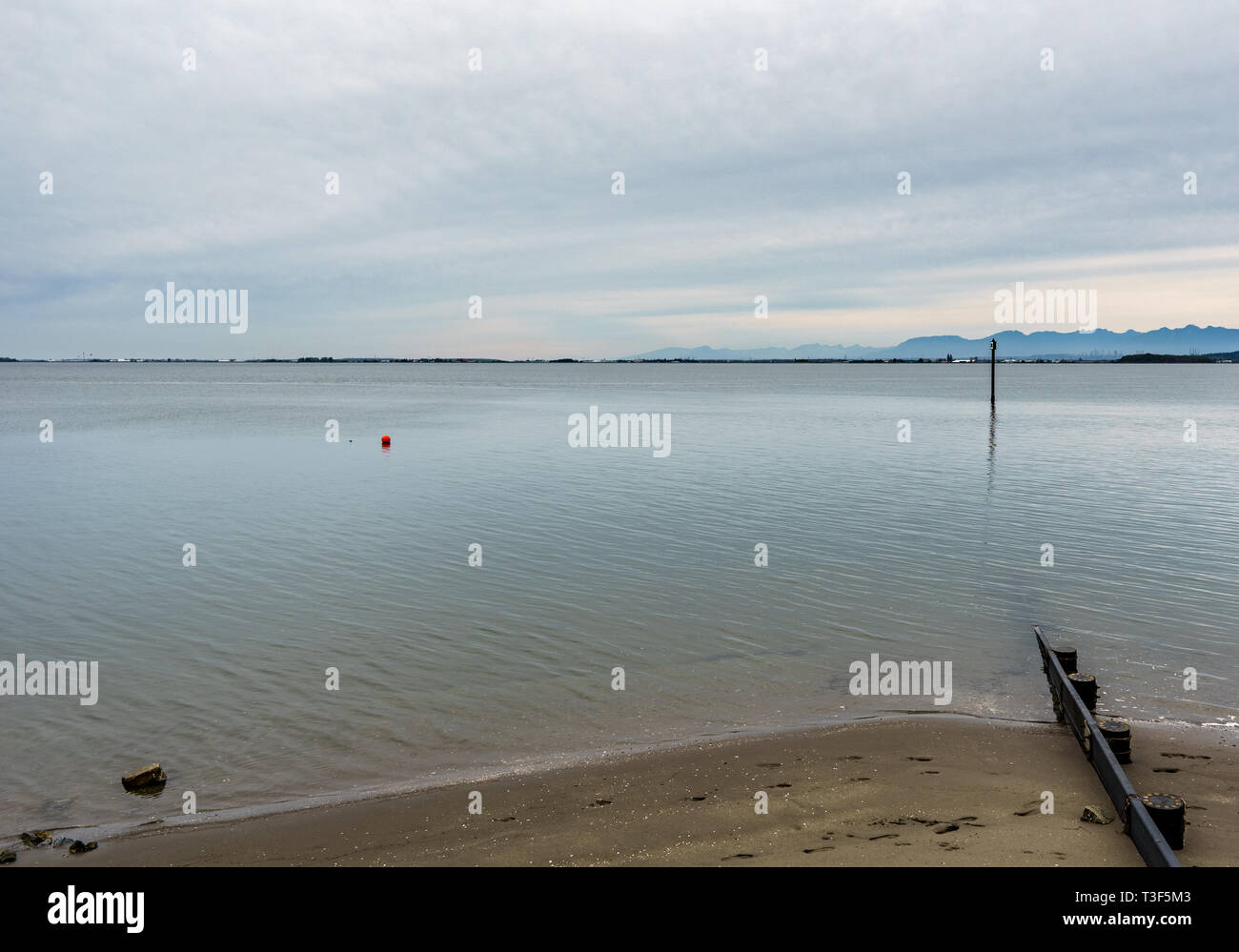 Boundary bay park british columbia hi-res stock photography and images ...