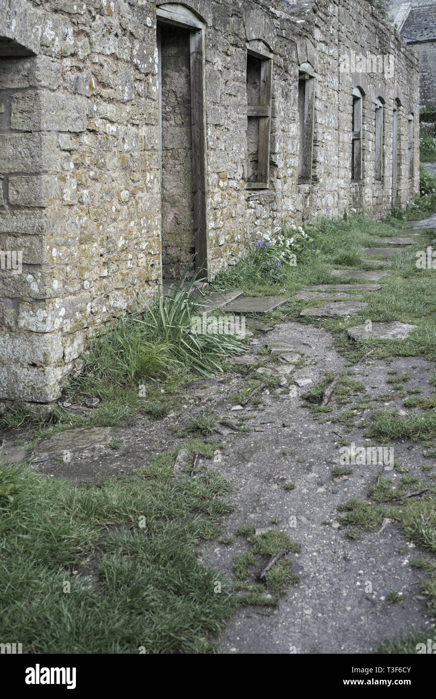Abandoned village england hi-res stock photography and images - Alamy