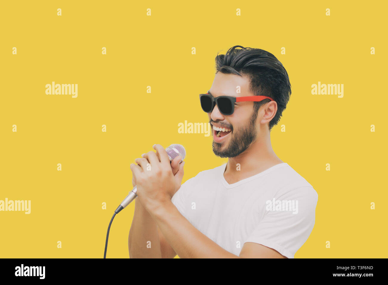 Asian Man Singing Party High Resolution Stock Photography and Images ...
