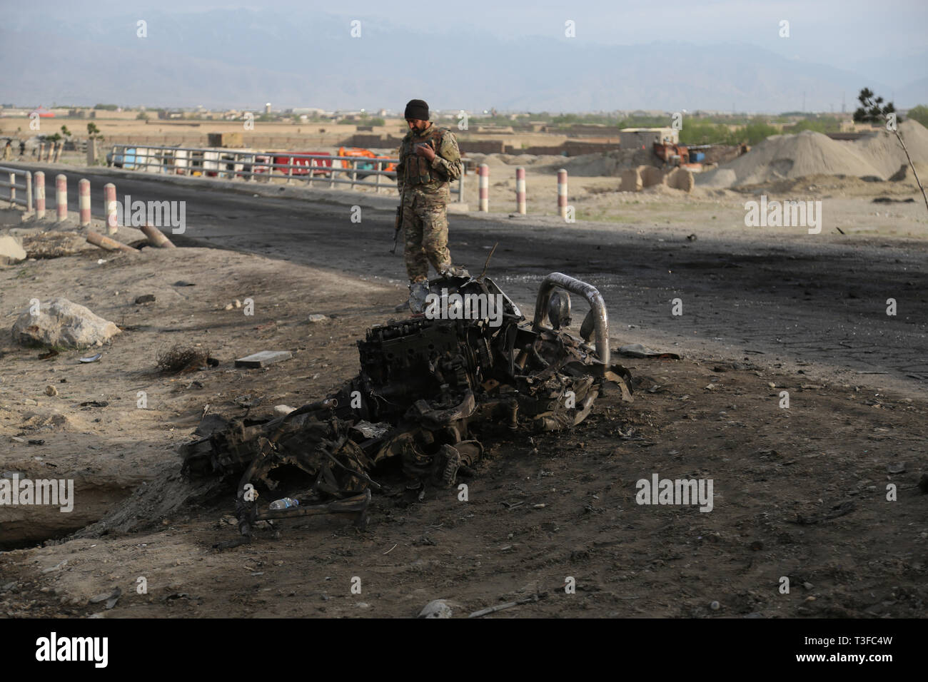 Bagram air base hi-res stock photography and images - Alamy