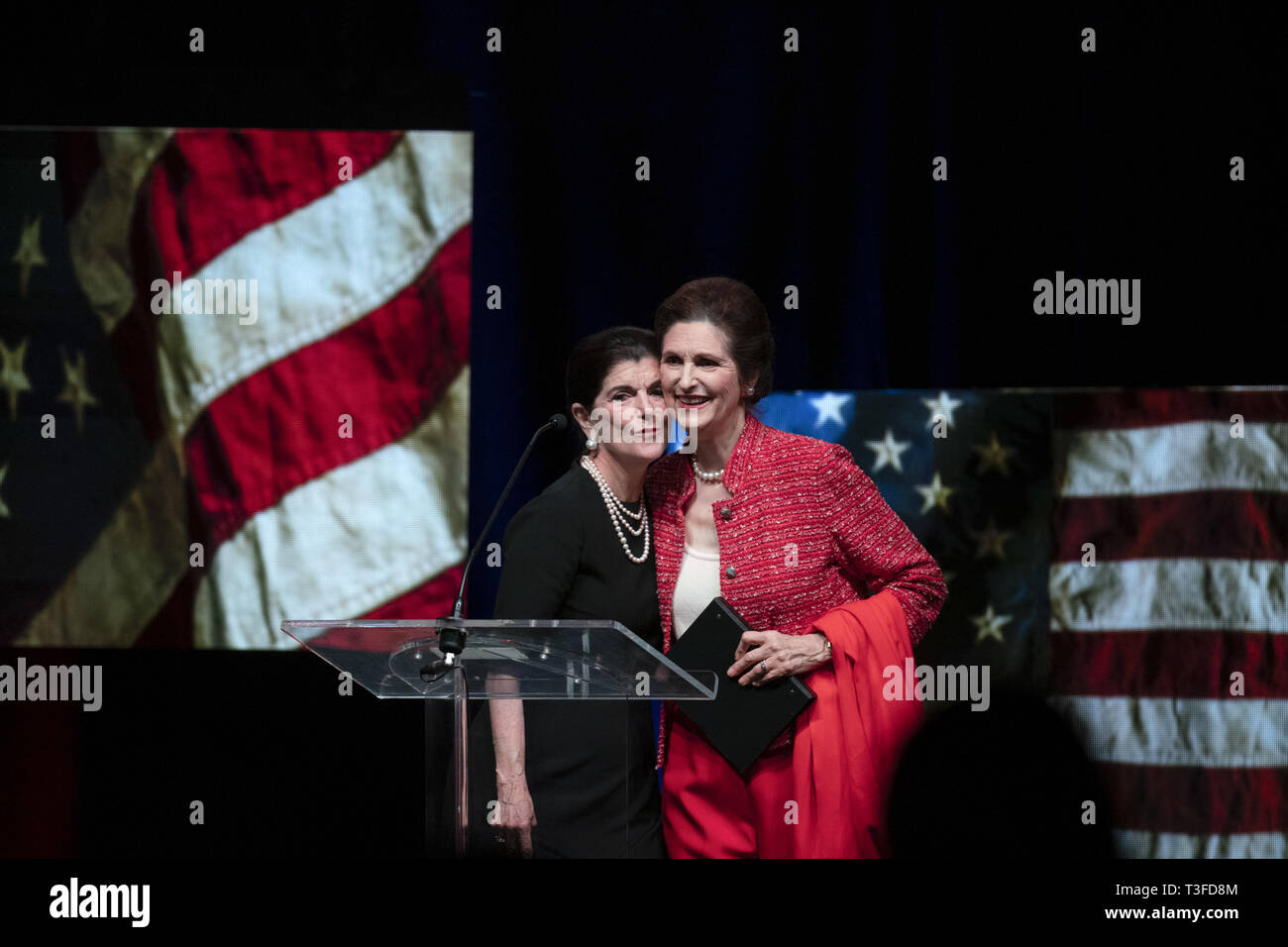 Lynda johnson robb hi-res stock photography and images - Alamy