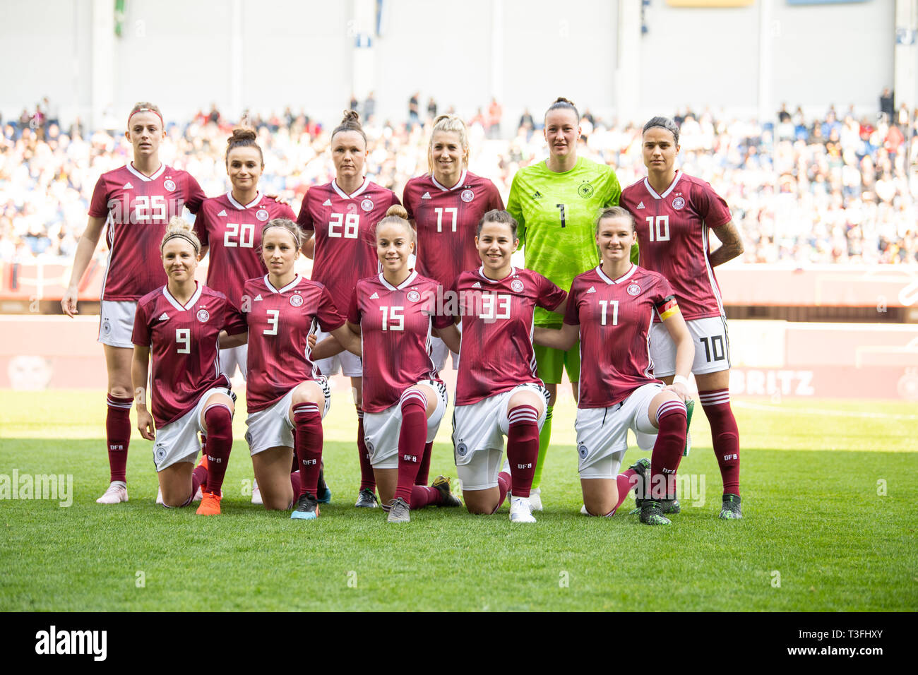 Paderborn, Germany. 09th Apr, 2019. Football, women: International ...