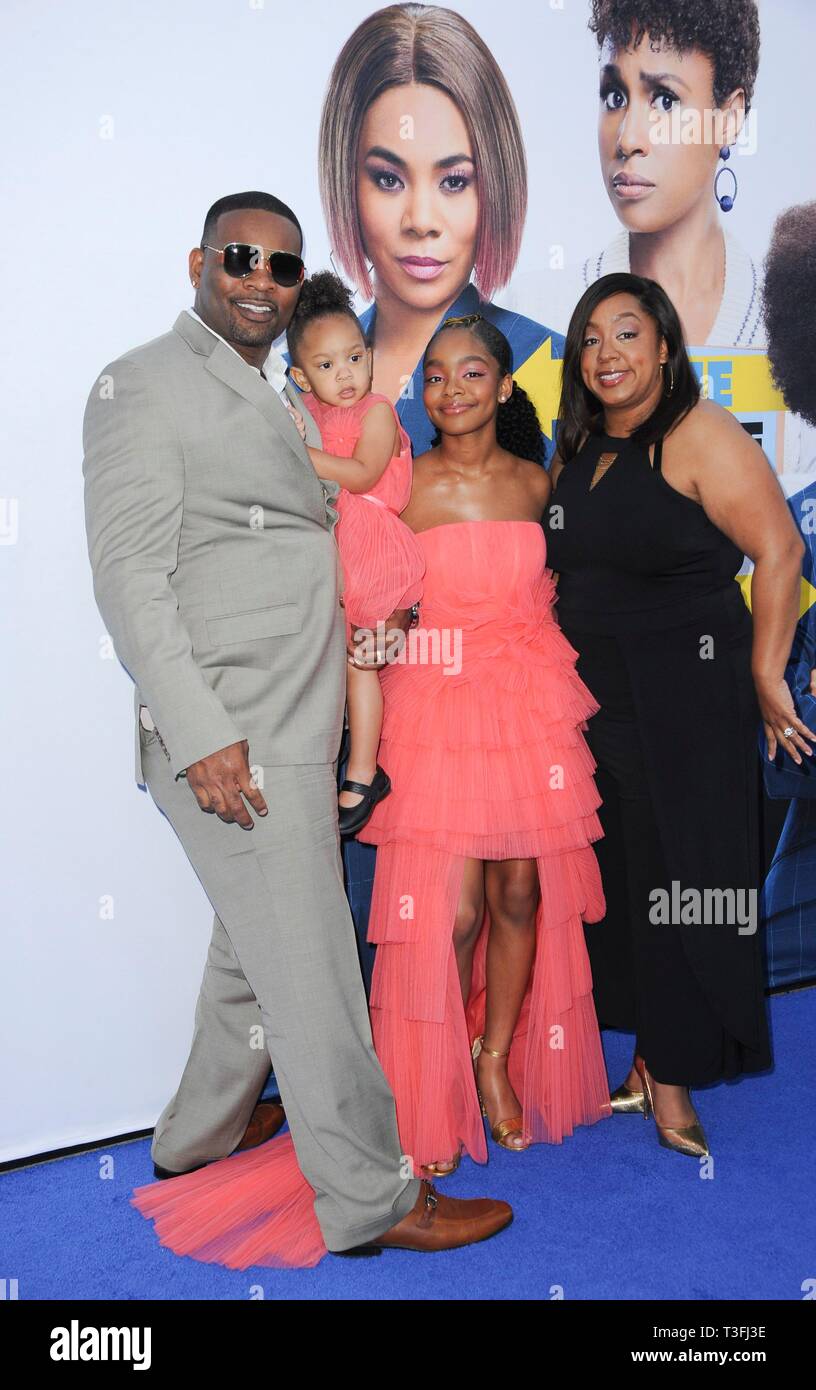 Martin family hi-res stock photography and images - Alamy