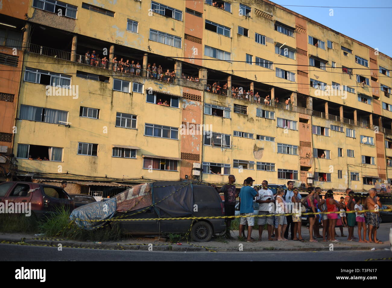 Neighbors watch crime scene hi-res stock photography and images - Alamy