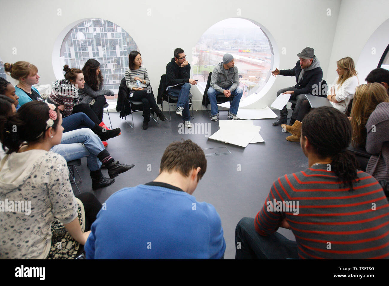 Students studying for a Foundation Diploma in Art and Design having a ...