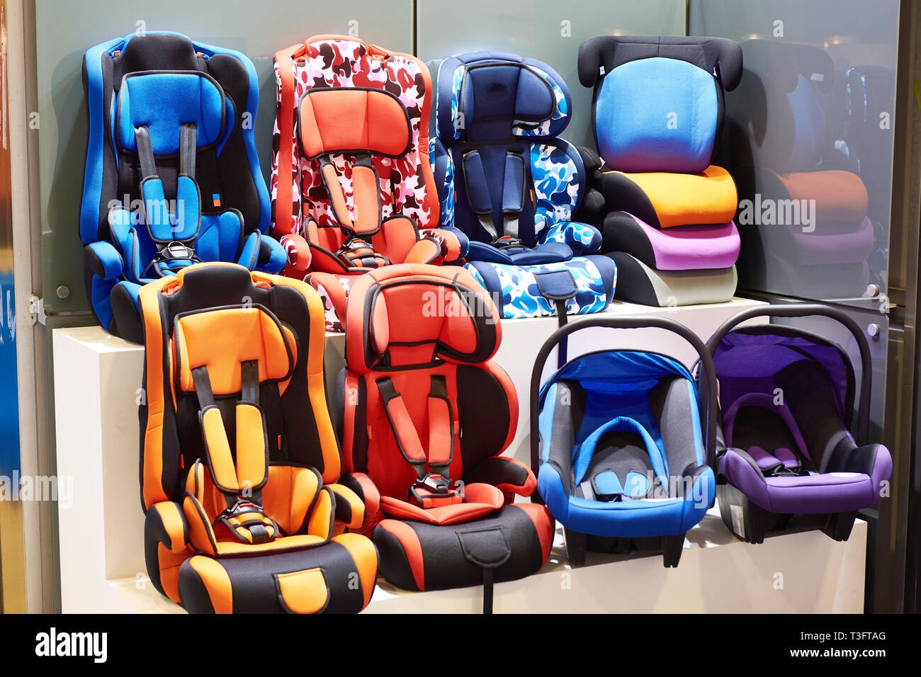 Baby car hi-res stock photography and images - Alamy