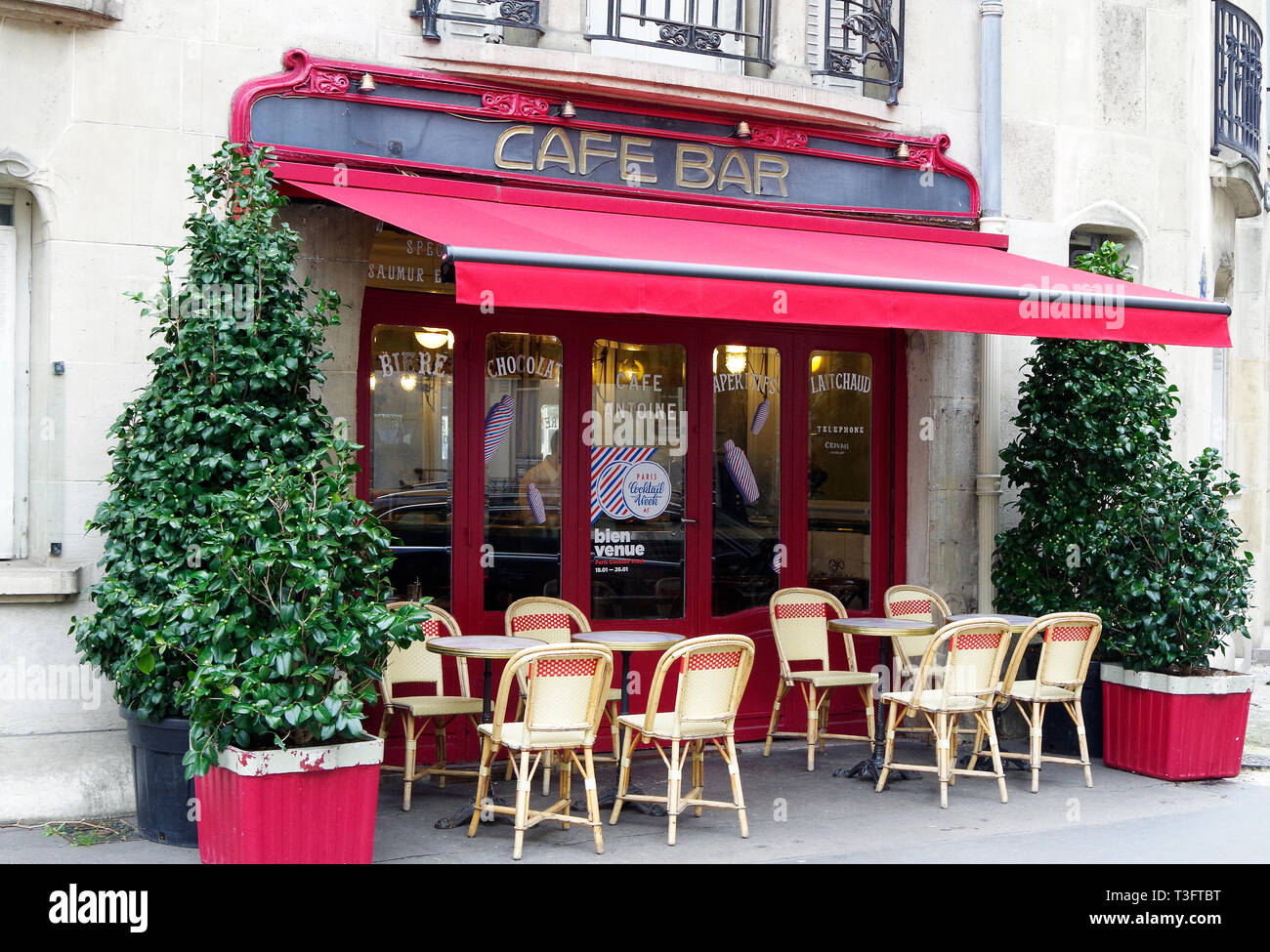 The tiny Bar Antoine, its exterior designed by Hector Guimard, in his ...