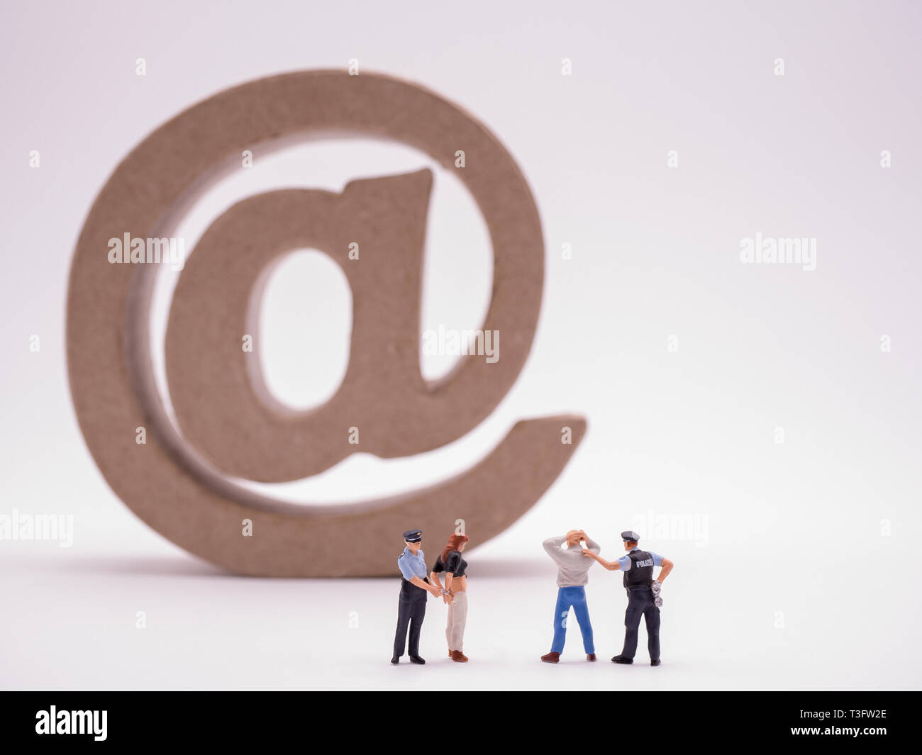 Cyber security people icon hi-res stock photography and images - Alamy