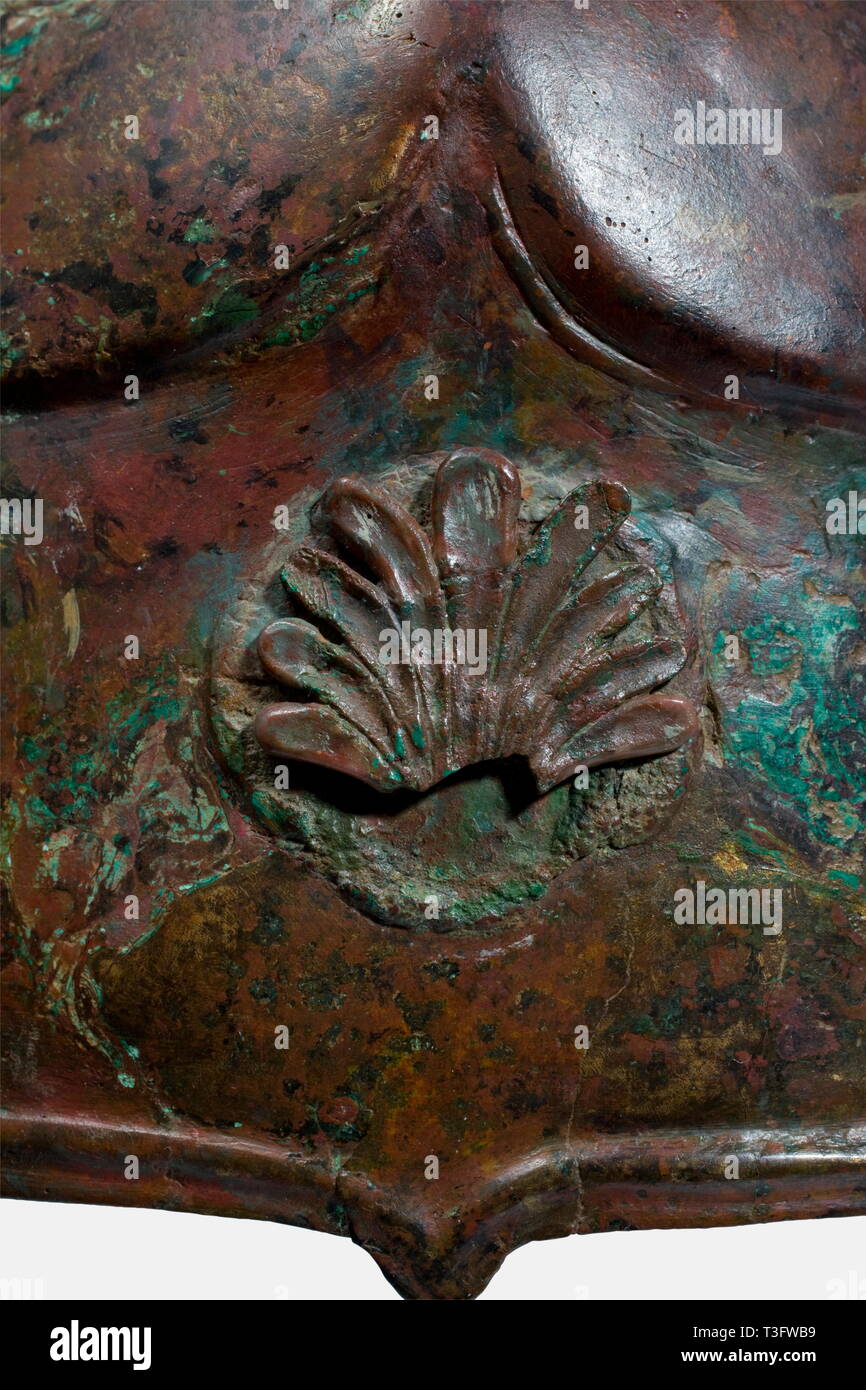 A Chalcidian helmet, 5th - 4th century B.C. Bronze. A low offset ...