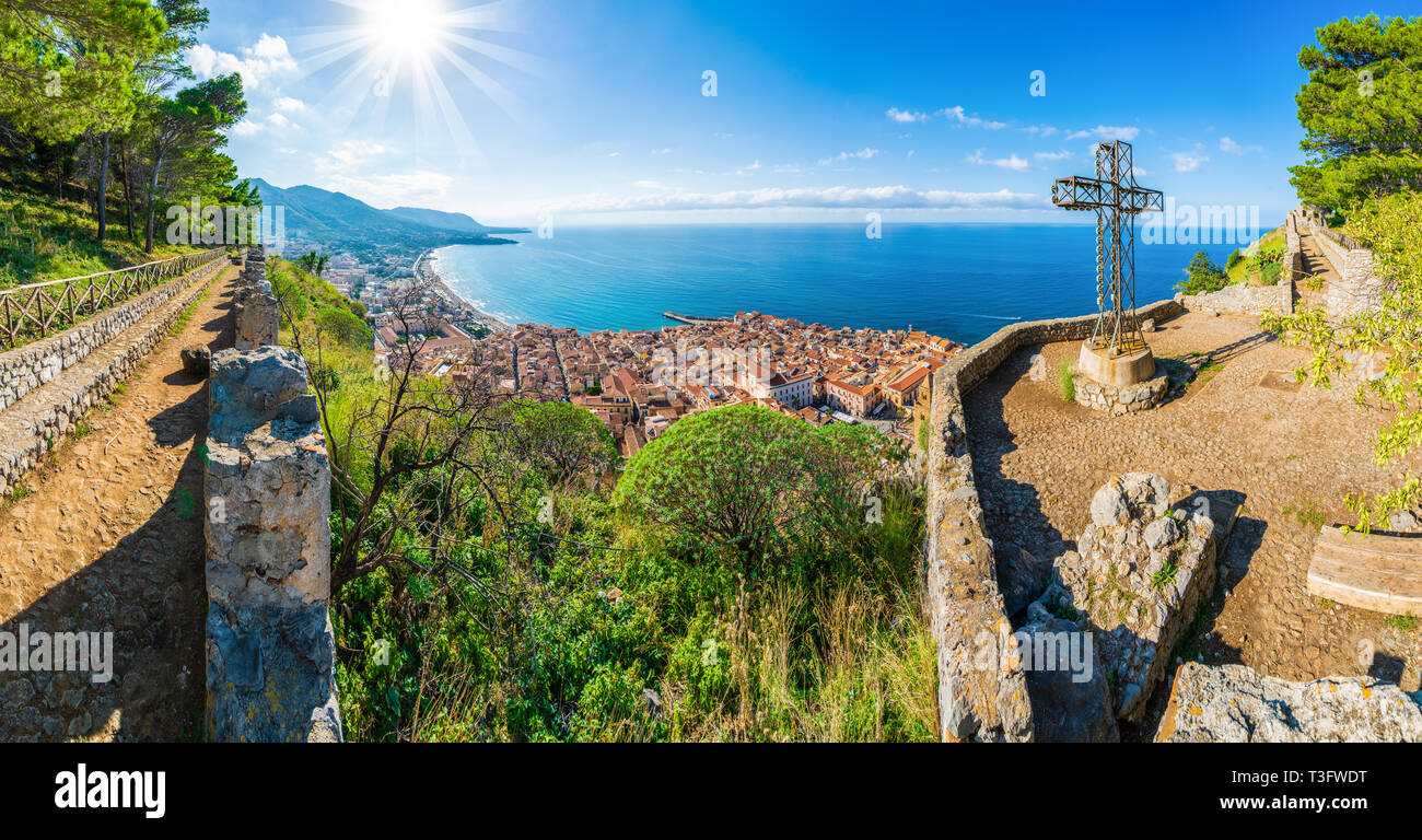 Rocca park hi-res stock photography and images - Alamy