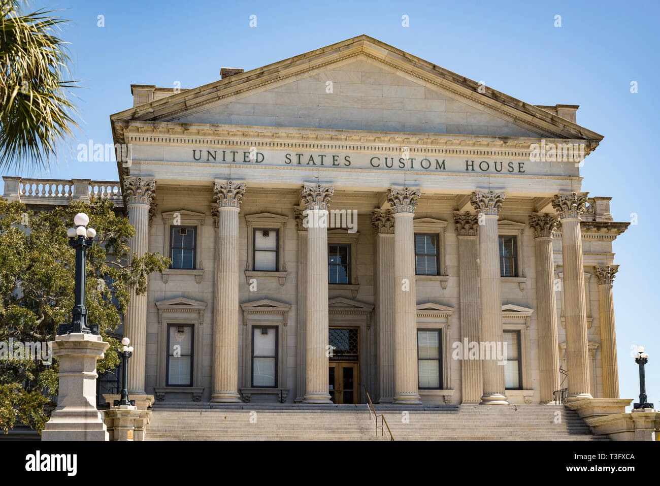 Us customs house building hi-res stock photography and images - Alamy