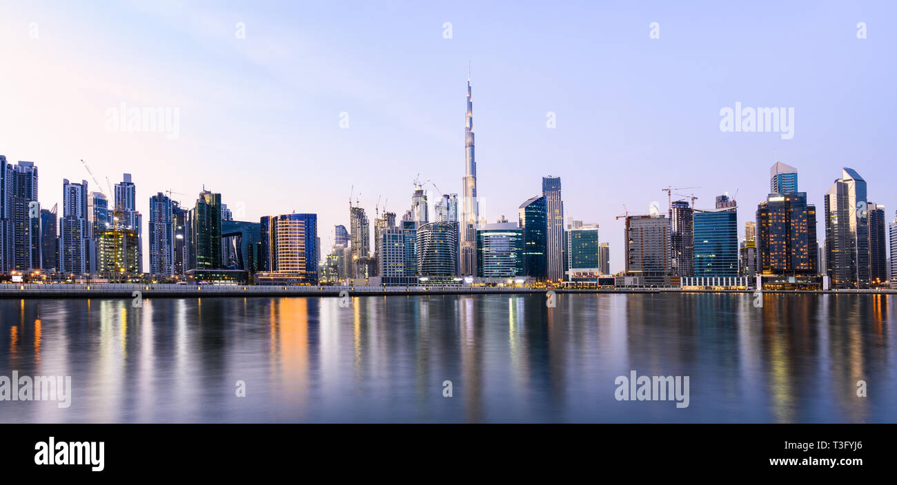Skyline skyscrapers burj khalifa tower hi-res stock photography and ...