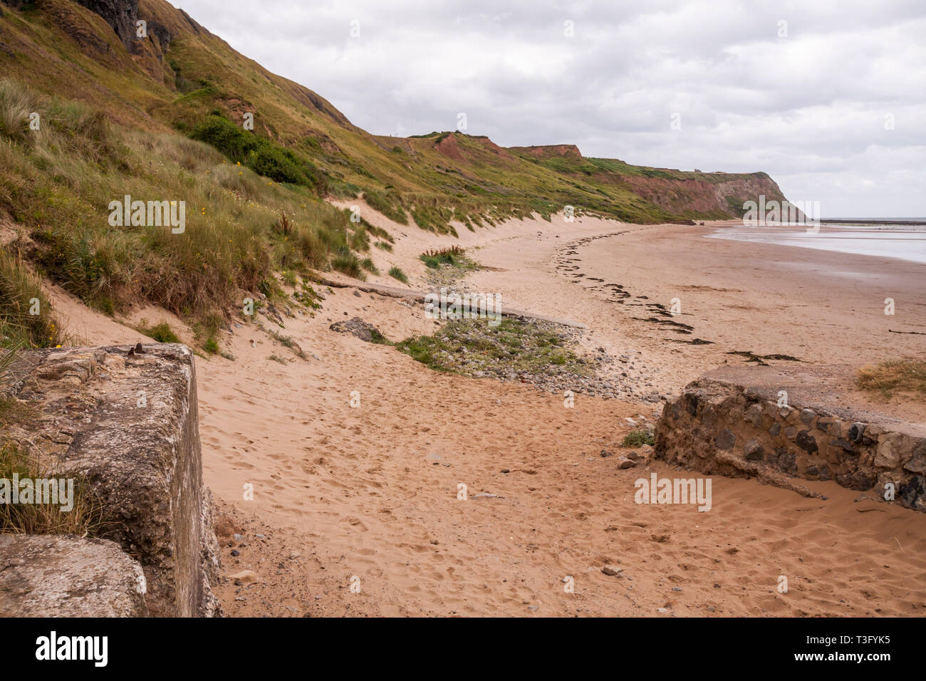 Skinningrove hi-res stock photography and images - Alamy