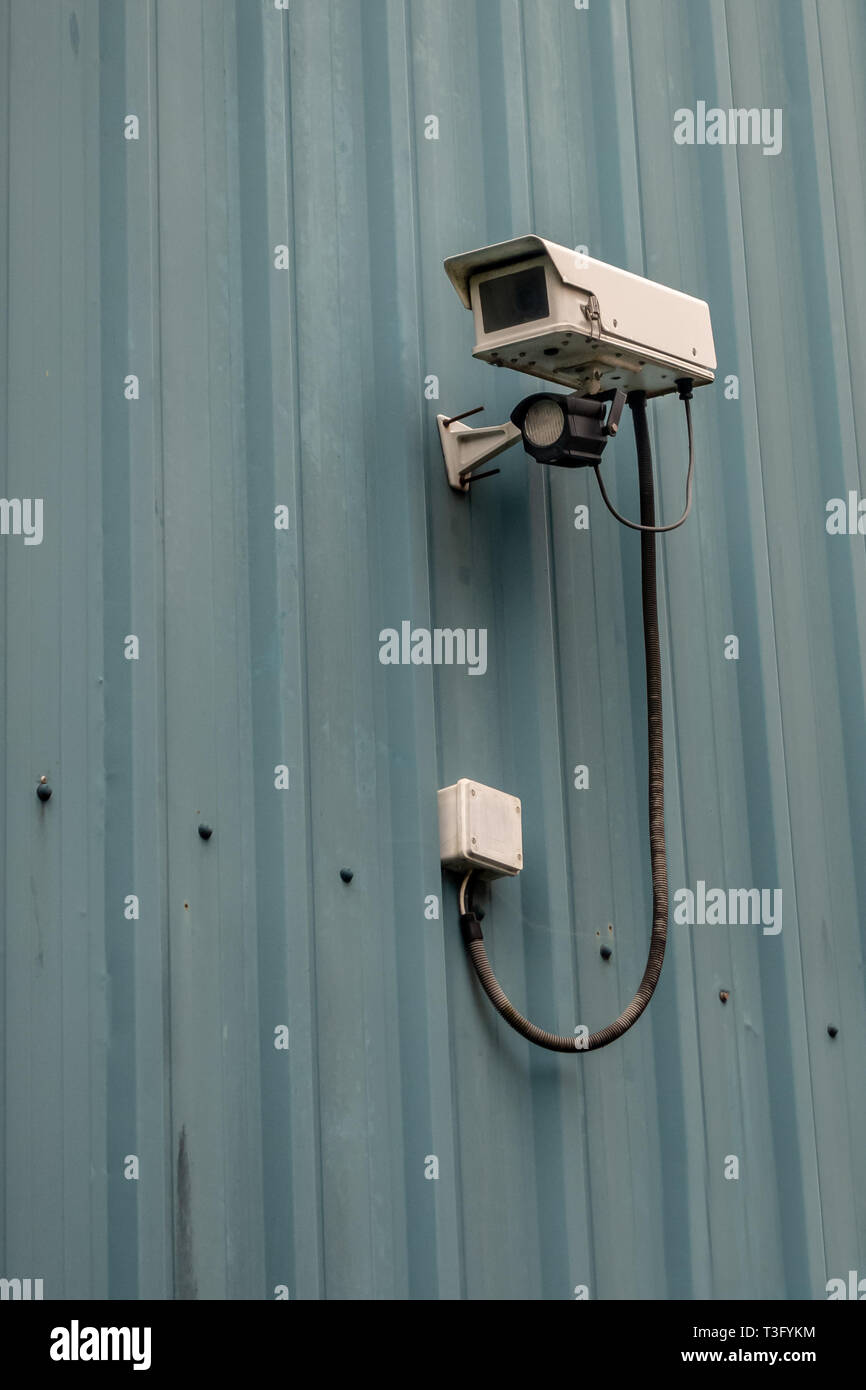 Cladding on industrial unit hi-res stock photography and images - Alamy
