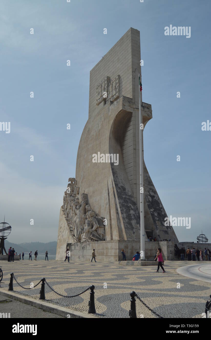 Monument To The Discoveries Statue To The Maritime Explorers In Belem ...
