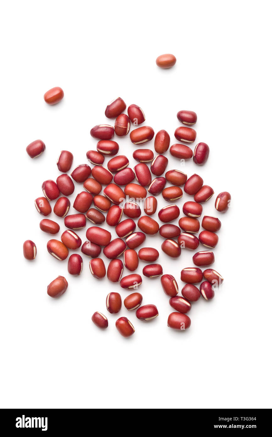 Red adzuki beans isolated on white background Stock Photo - Alamy