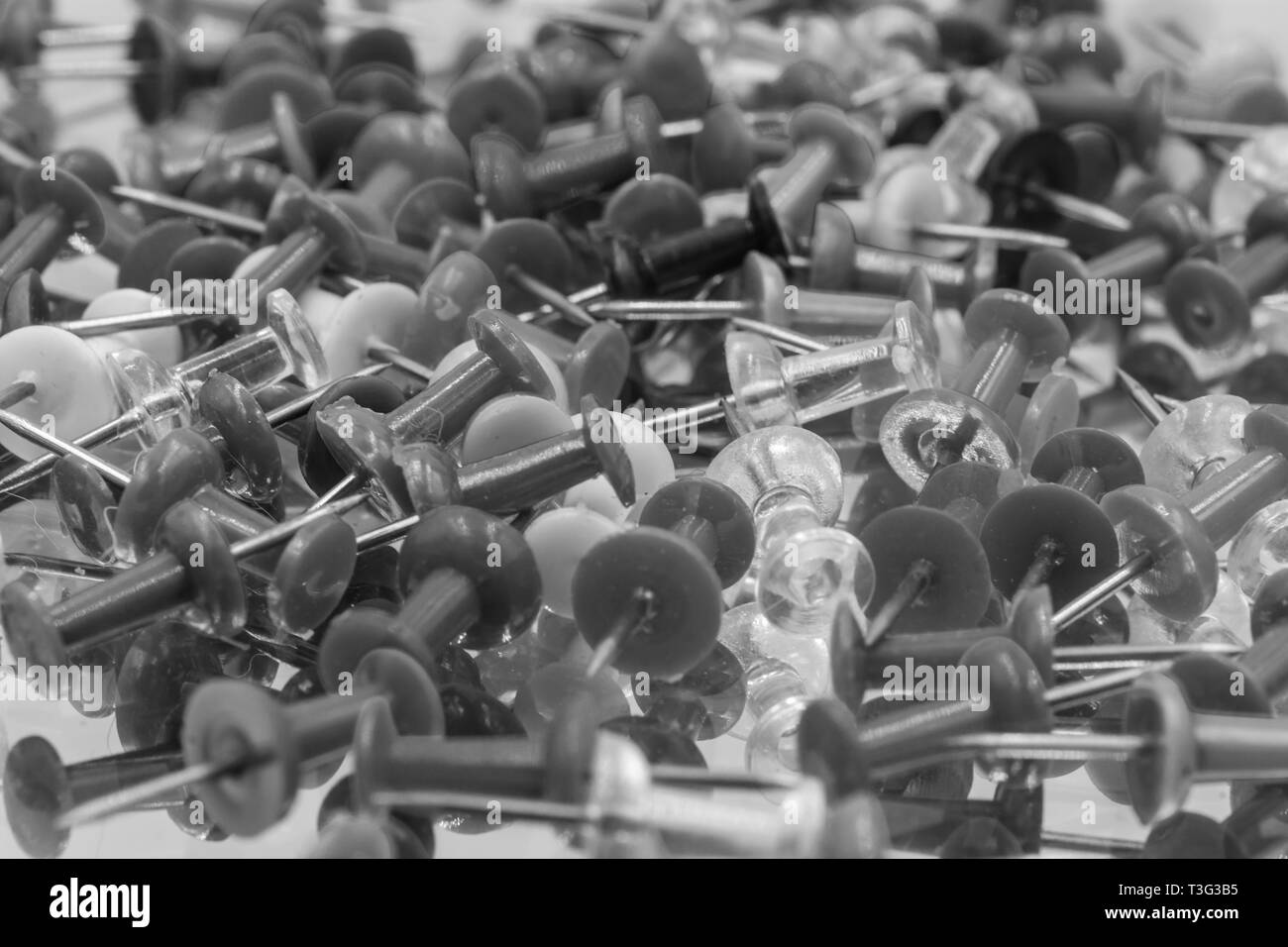 Colorful push pins Stock Photo - Alamy