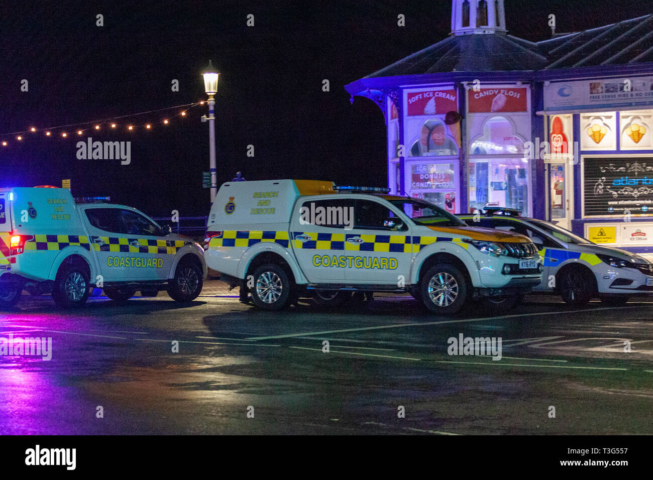 Coastguard search and rescue vehicle hi-res stock photography and ... Coastguard search and rescue vehicle hi-res stock photography and ...