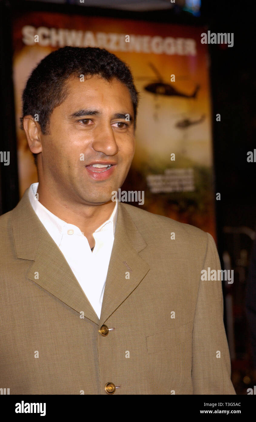 LOS ANGELES, CA. February 04, 2002: Actor CLIFF CURTIS at the world ...