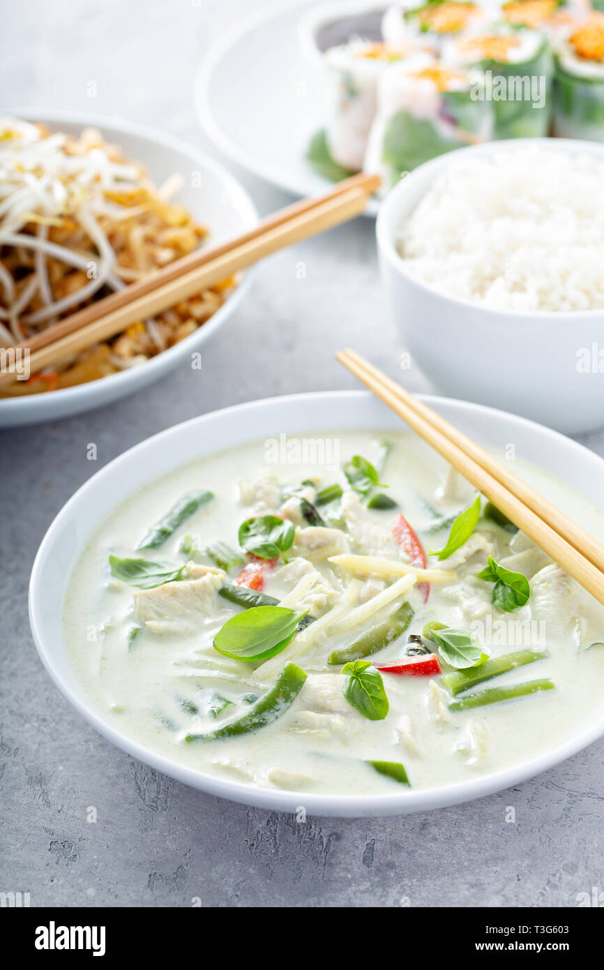 Green curry and rice Stock Photo - Alamy