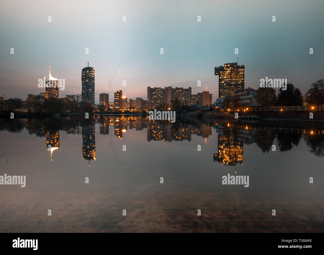 Beautiful Vienna skyline on the Danube river at night in austria Stock ...