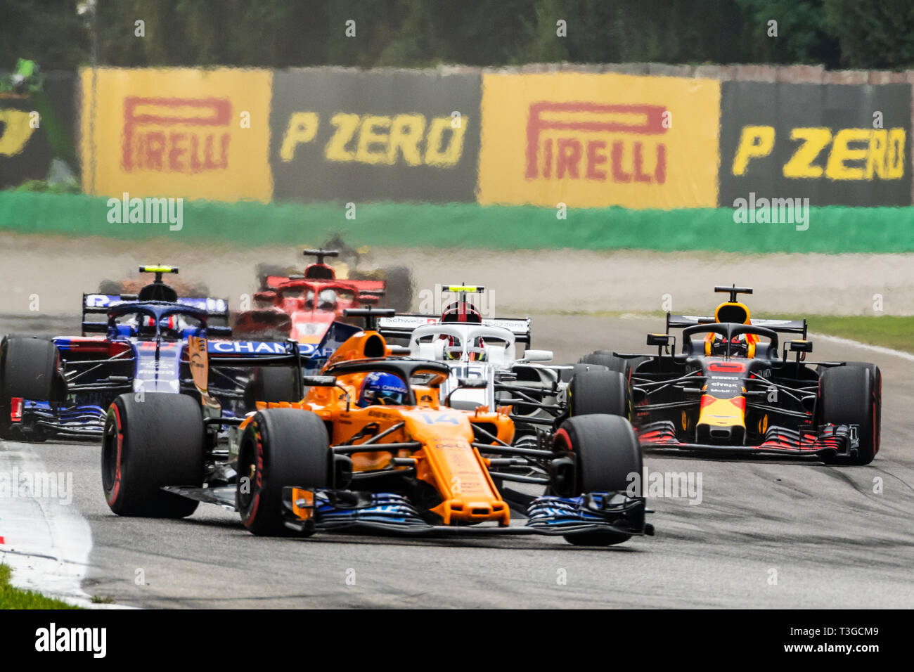 Monza/Italy - #3 Daniel Ricciardo charging through the field during the ...