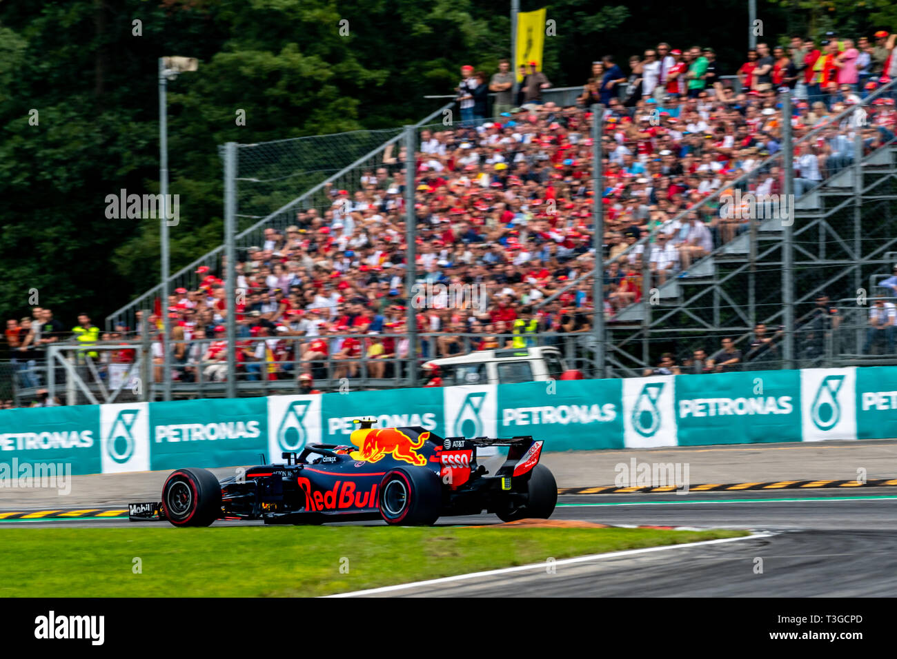 Max verstappen supporters hi-res stock photography and images - Alamy
