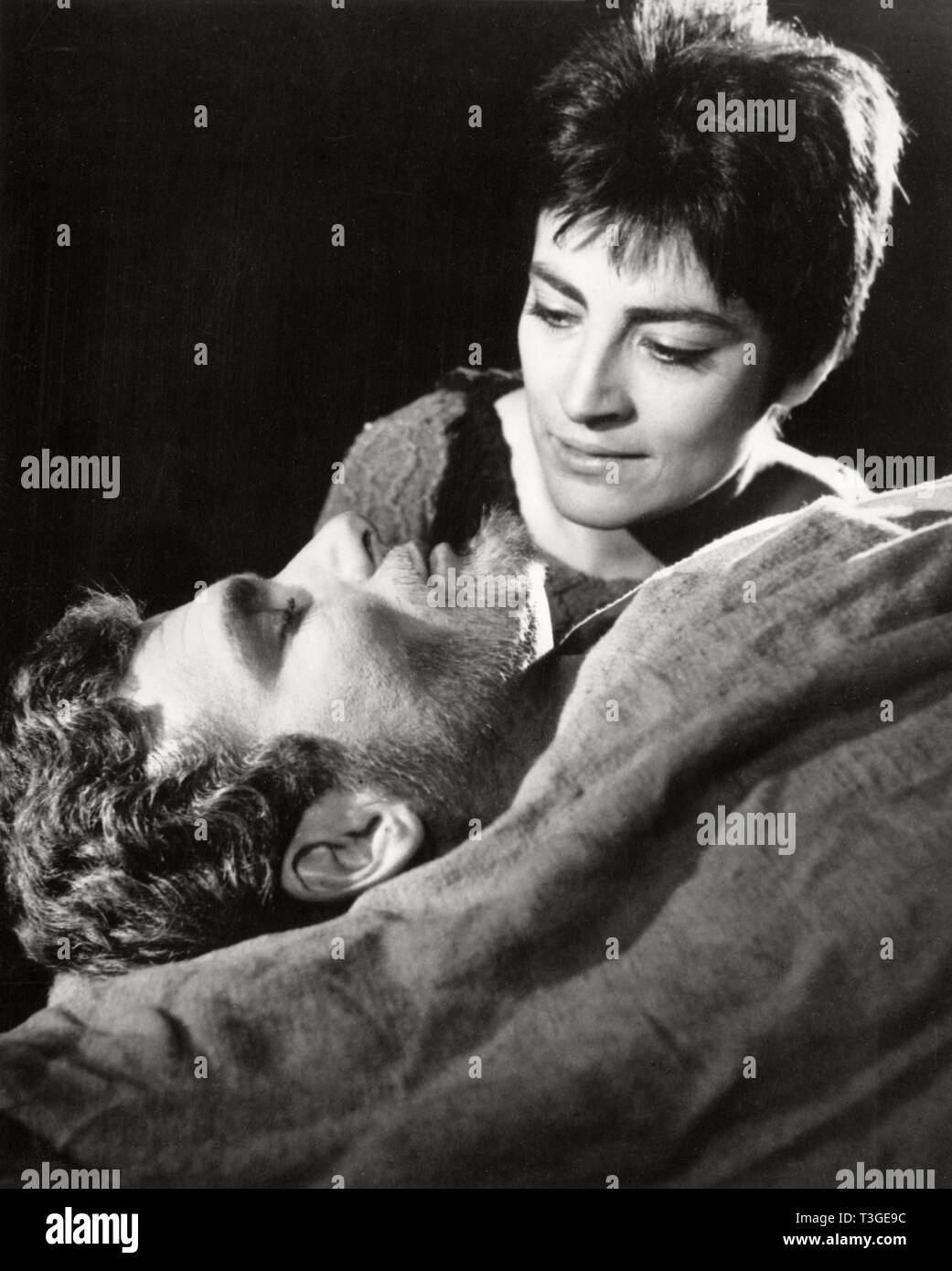 Ilektra Year: 1962 - Greece Irene Papas, Fivos Razi Director: Michael ...