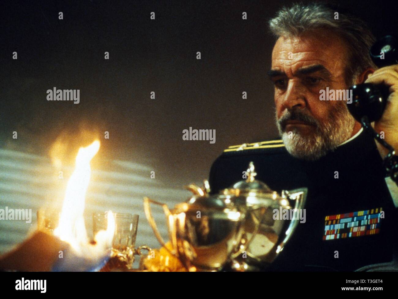 Sean connery the hunt for red october hi-res stock photography and ...