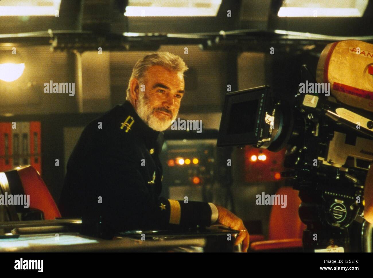 Sean connery the hunt for red october hi-res stock photography and ...