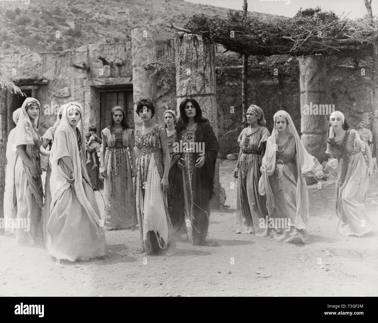 Ifigeneia Iphigenia Year : 1977 Greece Director : Michel Cacoyannis ...
