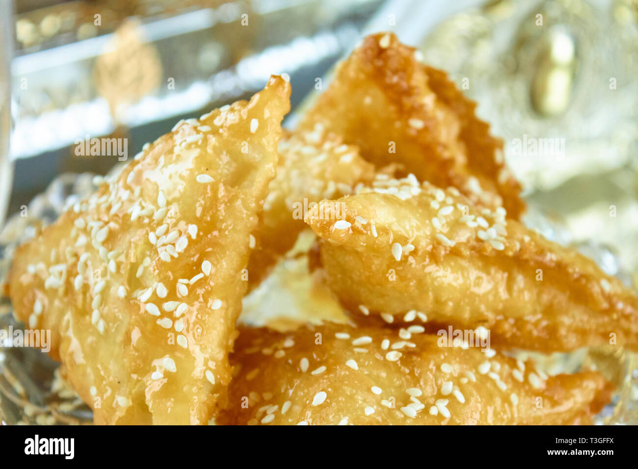 Sweet arabic algerian samsa samosa Stock Photo - Alamy