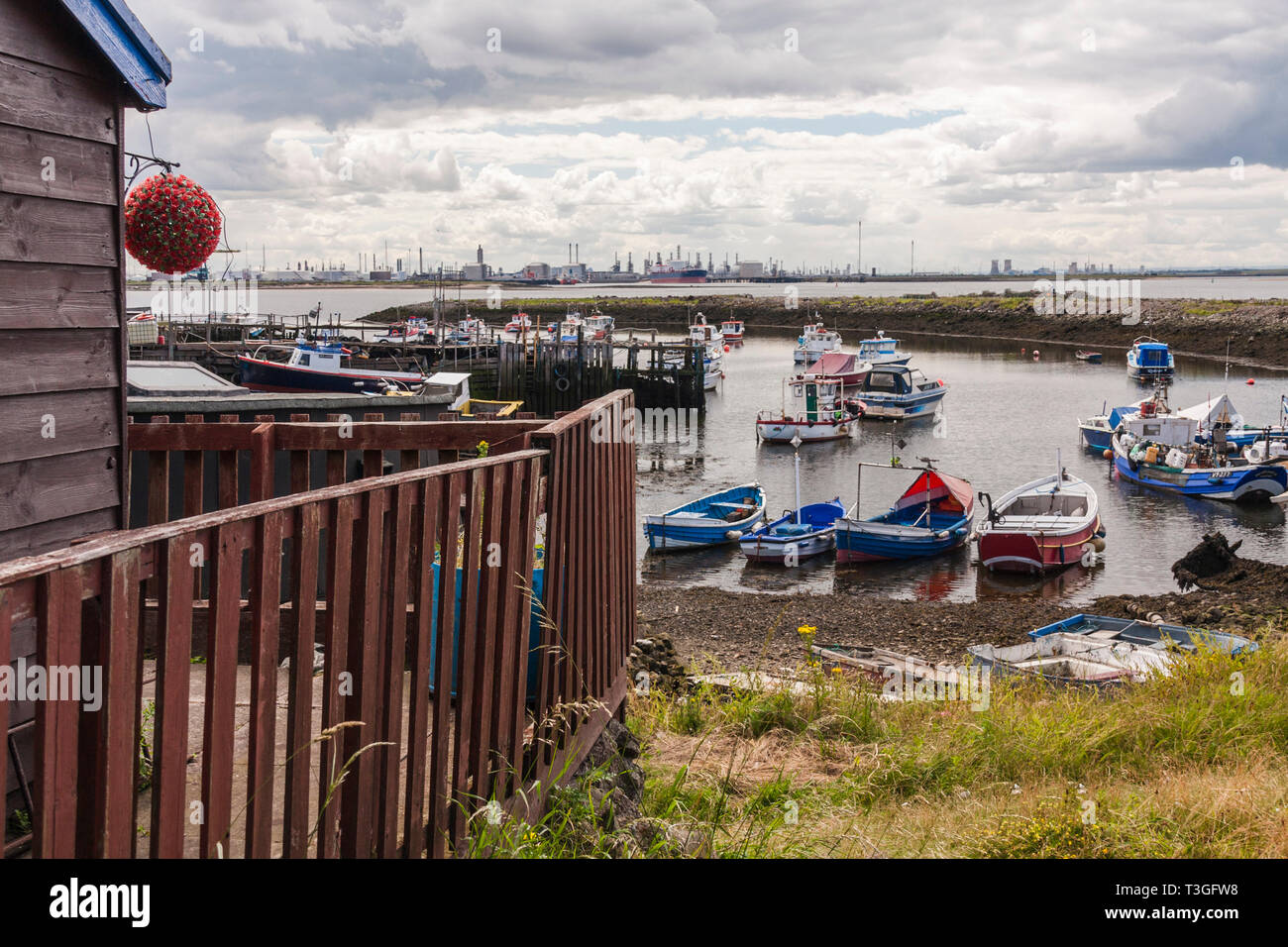 Hole fishermans harbour south gare hi-res stock photography and images ...