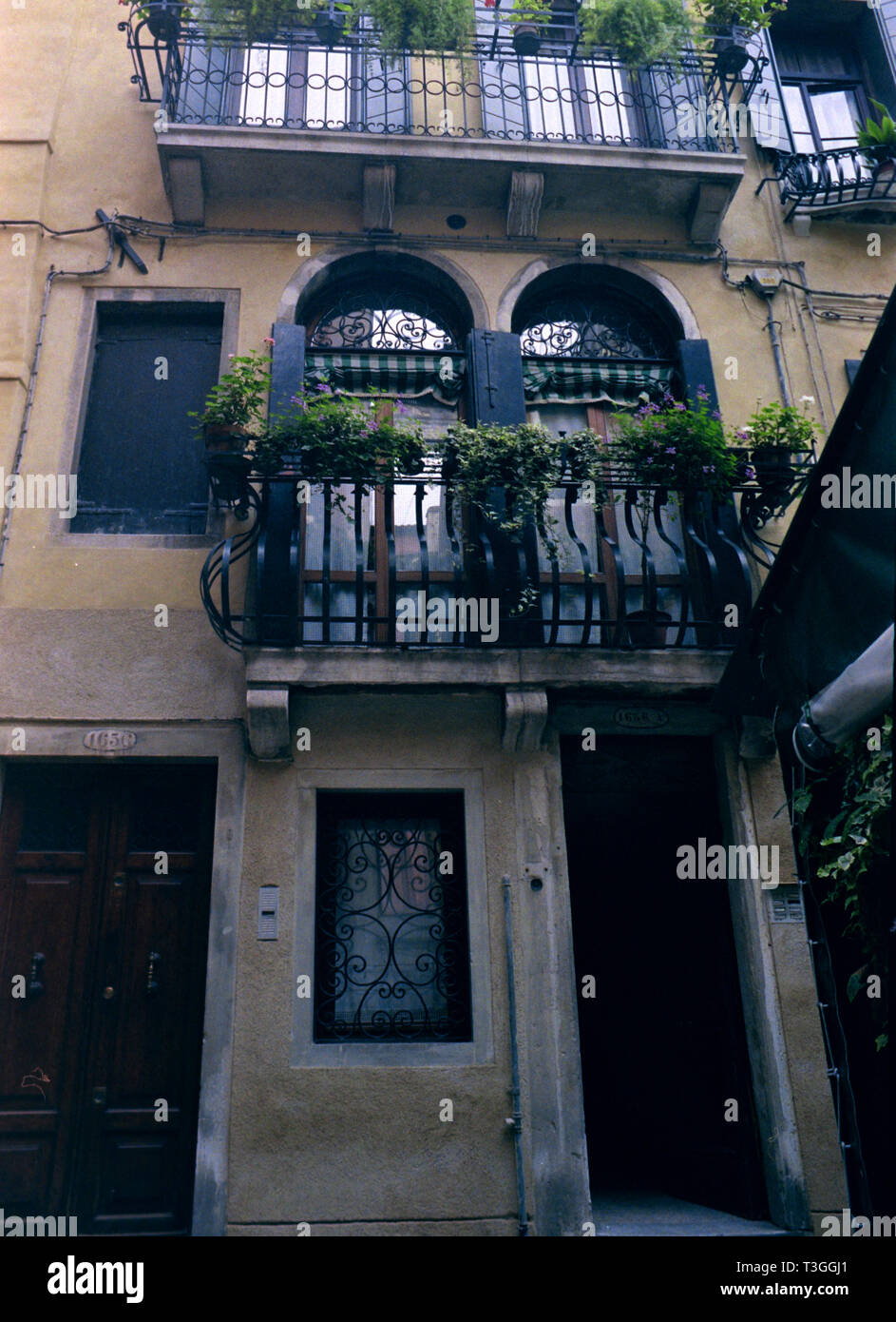 1990s tourism italy hi-res stock photography and images - Alamy