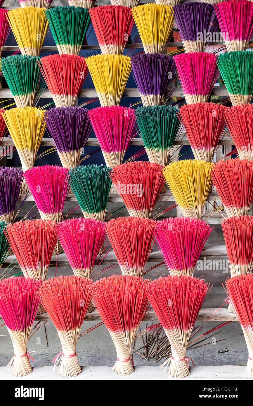 Insence sticks hi-res stock photography and images - Alamy