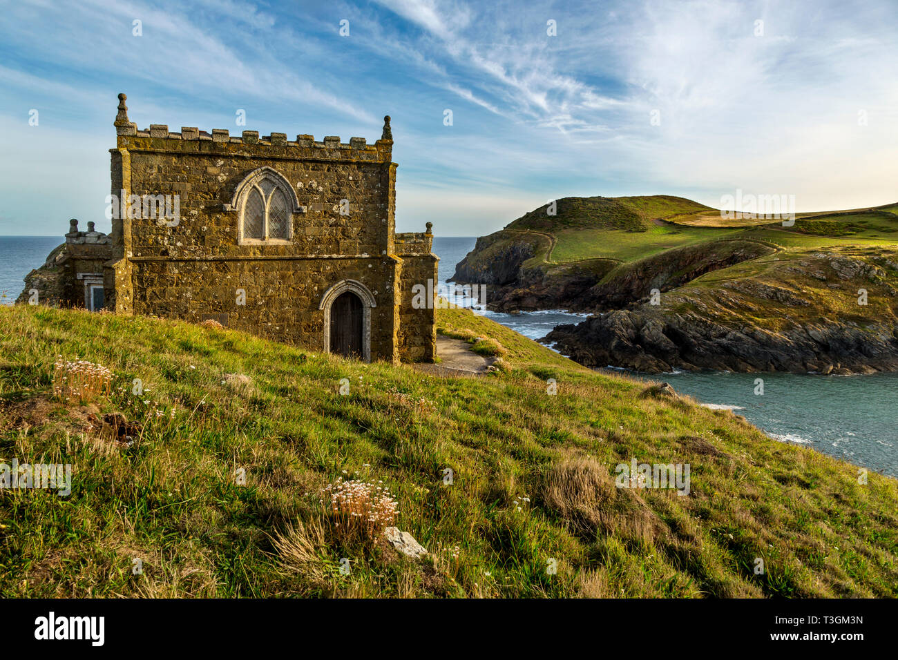 Port Quin; Doyden Castle; Cornwall; UK Stock Photo - Alamy