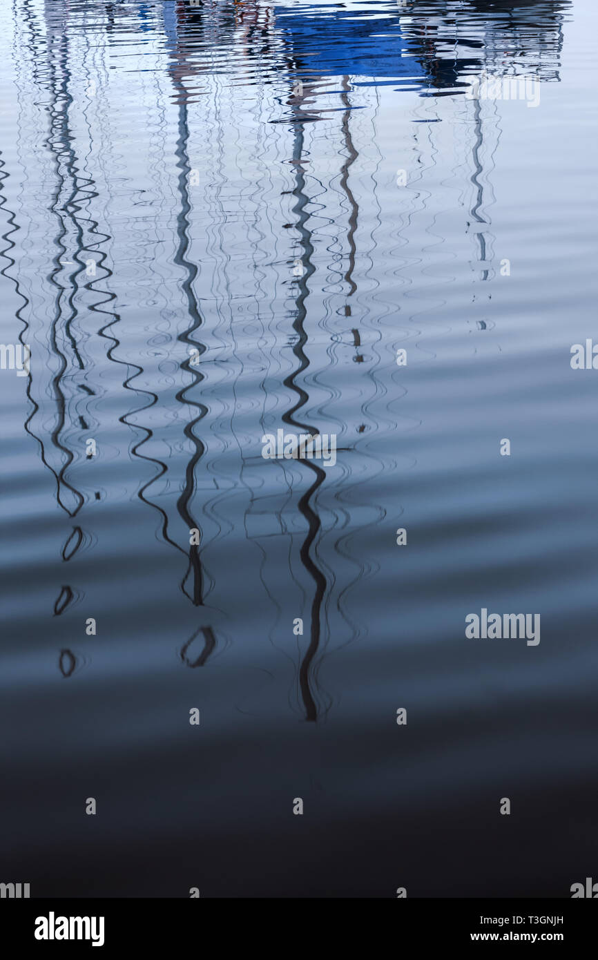 Ripple reflections boat masts hi-res stock photography and images - Alamy