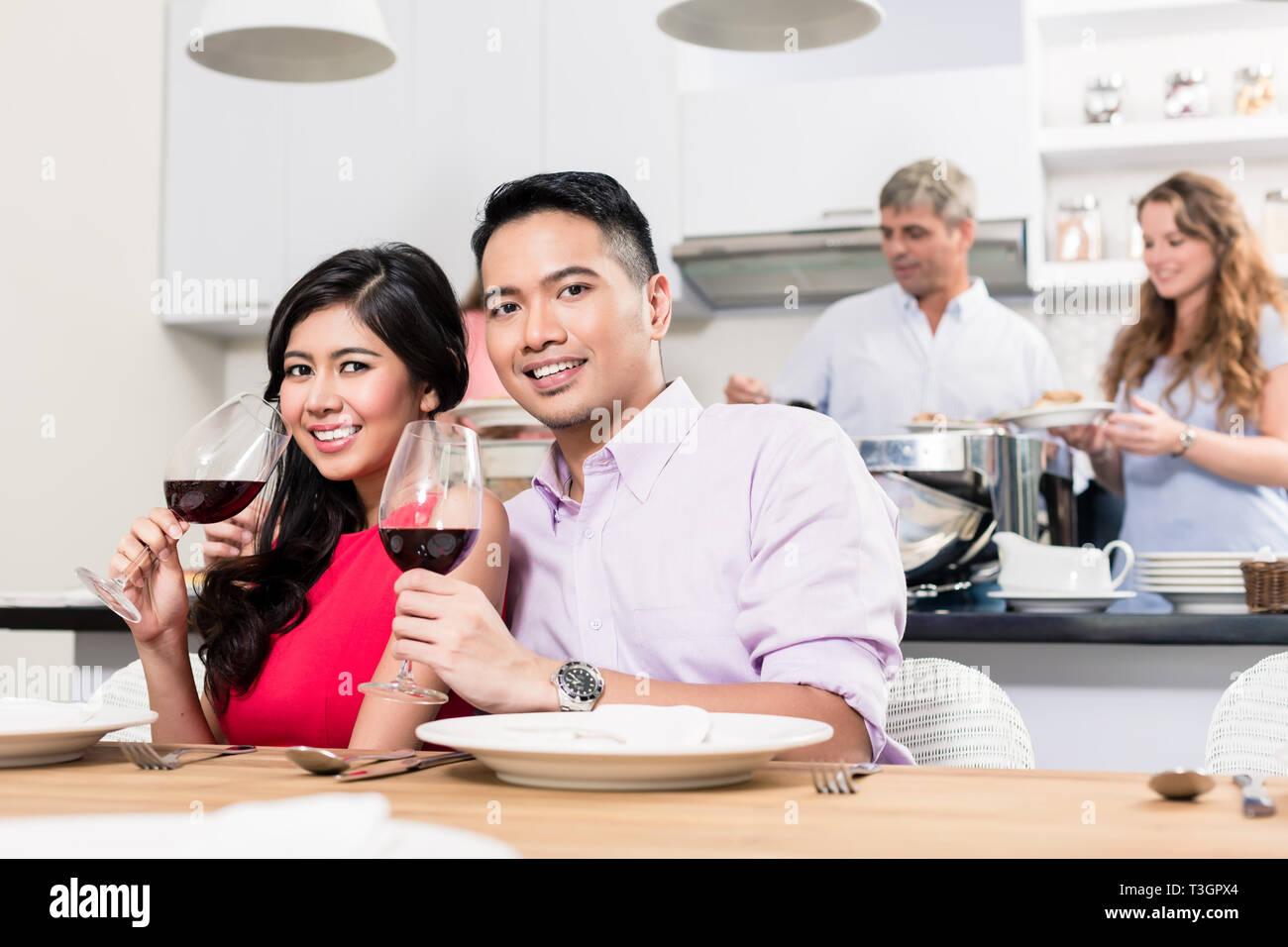 Couple friends drinking wine hi-res stock photography and images - Alamy