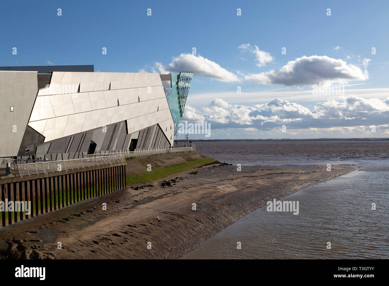 The Deep in Kingston-upon-Hull in England. The riverside public ...