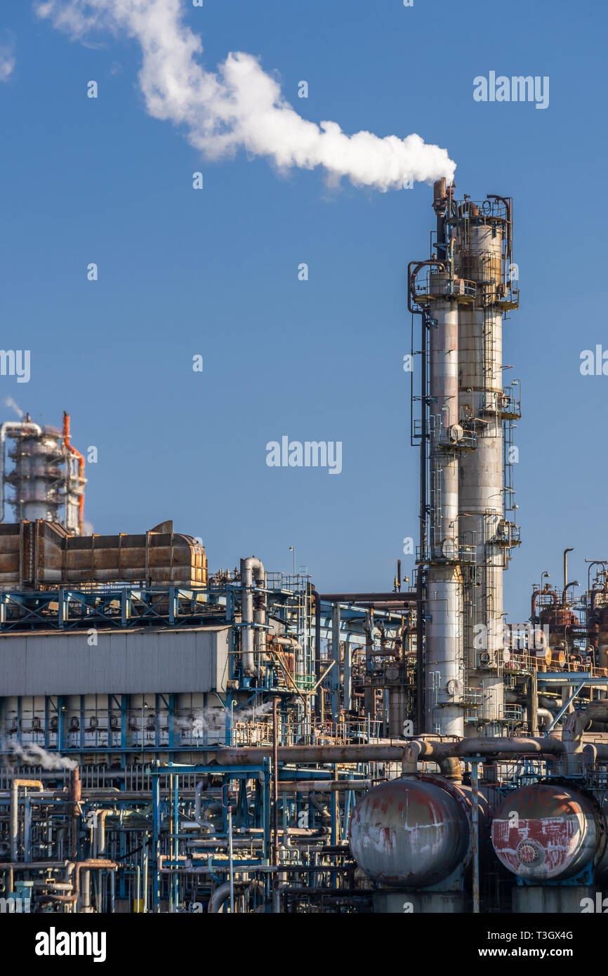 Oil petrochemical Factory plant with gas storage and structure of ...