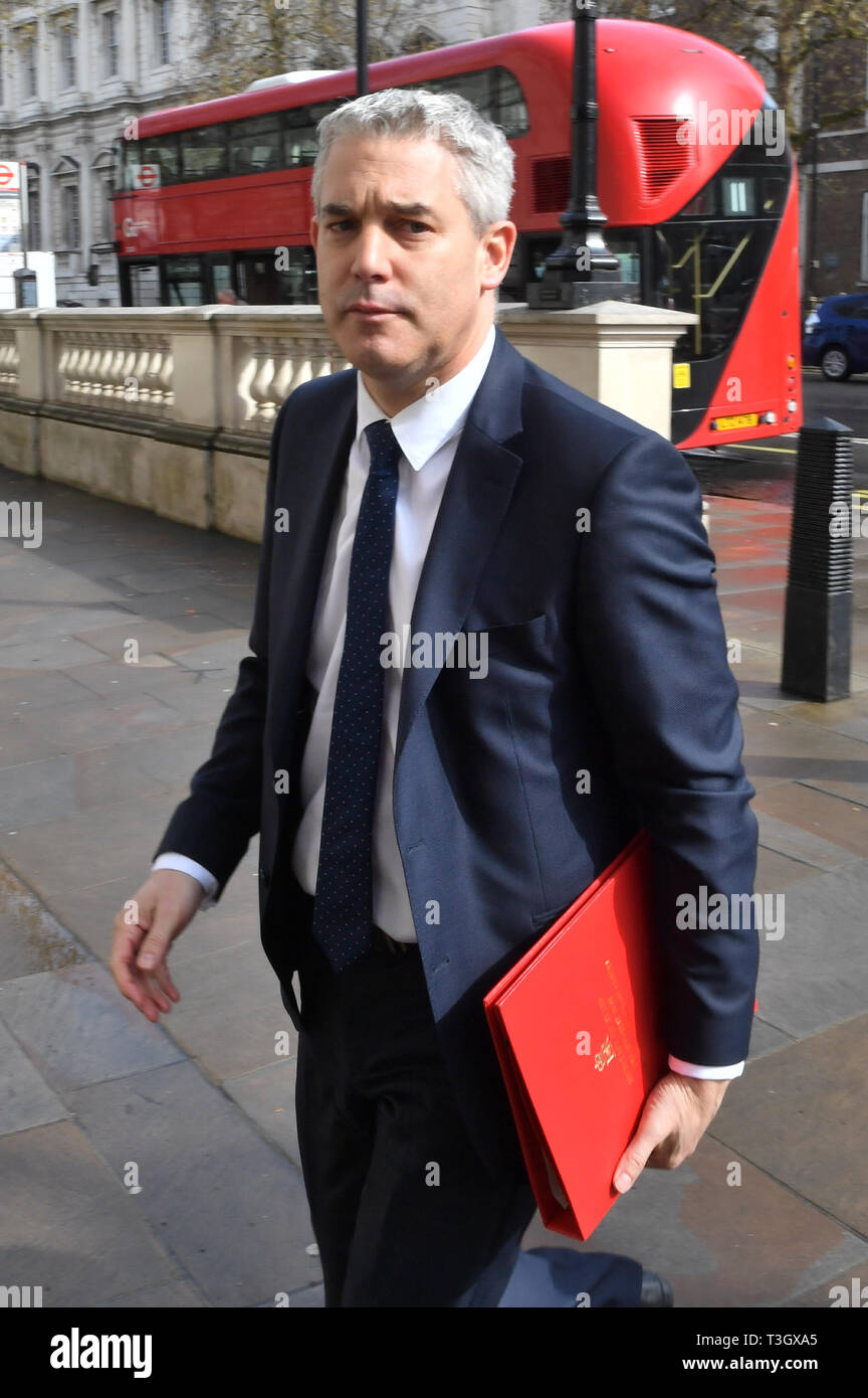 Stephen barclay arriving for hi-res stock photography and images - Alamy