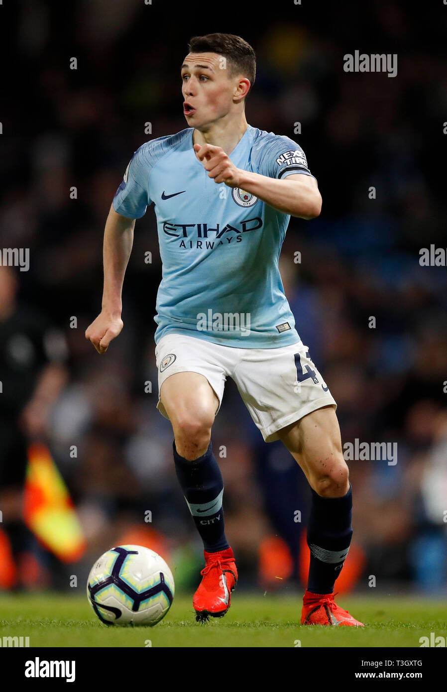 Manchester City's Phil Foden during the Premier League match at The ...