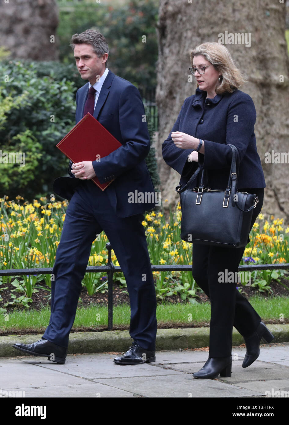 Gavin williamson and penny mordaunt hi-res stock photography and images ...